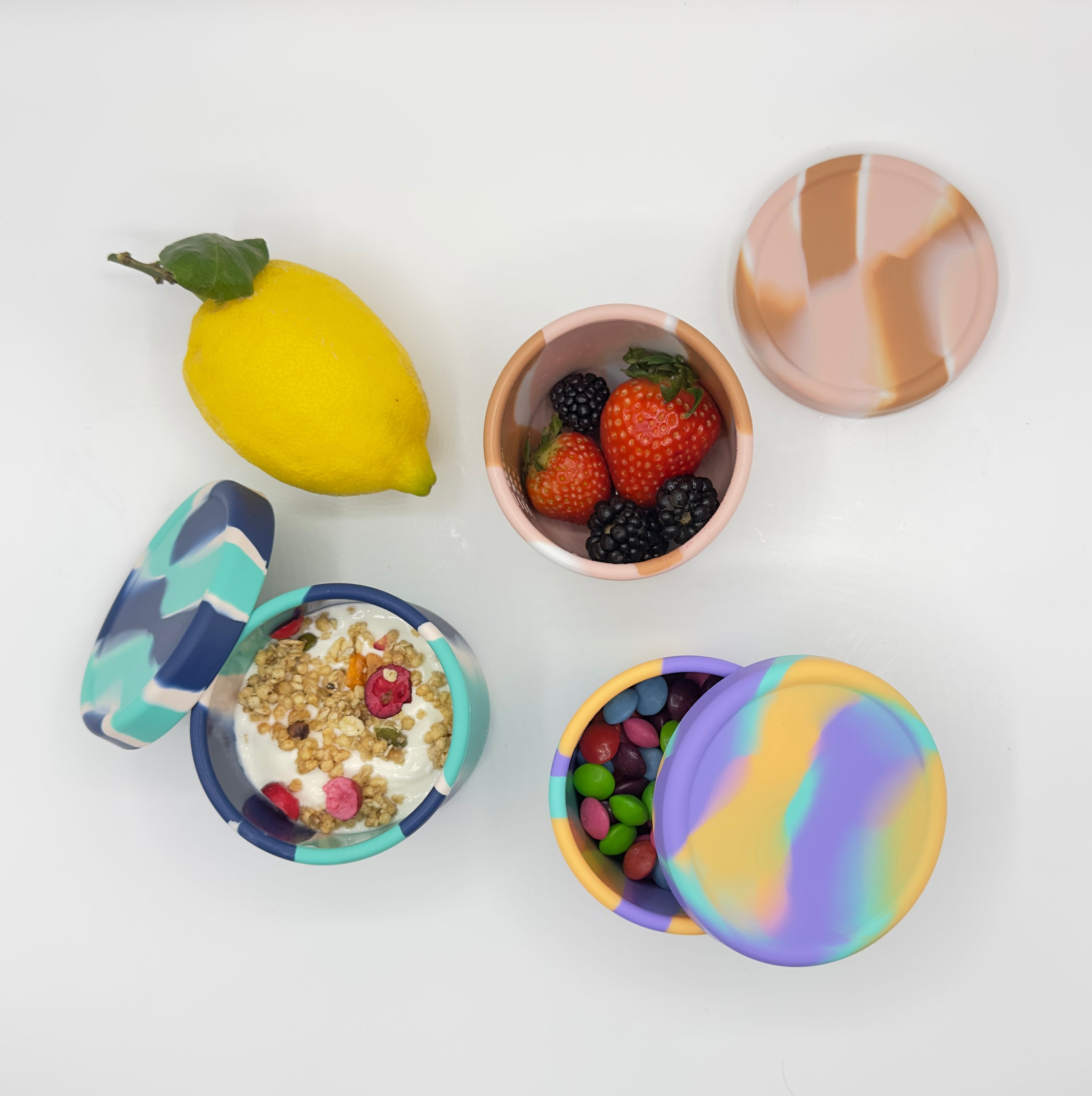"Eco-Friendly Round Tropical Silicone Snack Box – Durable, Non-Toxic C ...